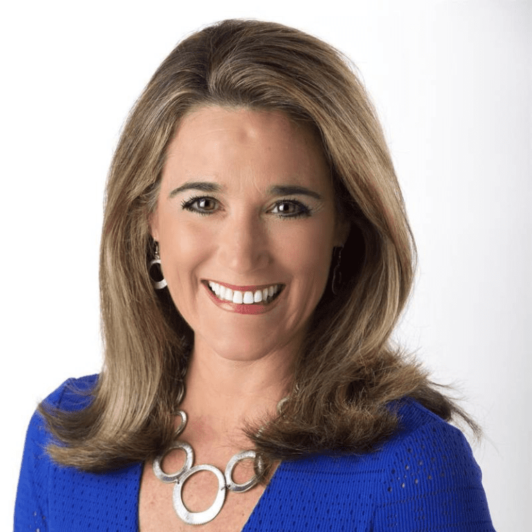11 Interesting Facts About Kim Holden You Do Not Wish to Miss Out