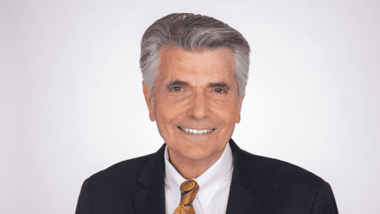 Larry Sprinkle Bio, Age, Height, Family, Marriage, Salary, Net Worth ...