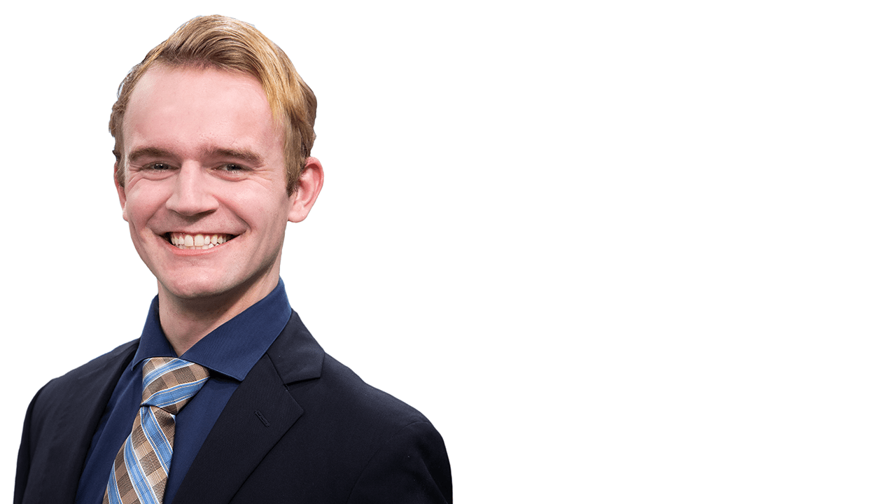 Bryce Moore Bio, Age, Family, Height, Marriage, Salary, Net Worth, Career