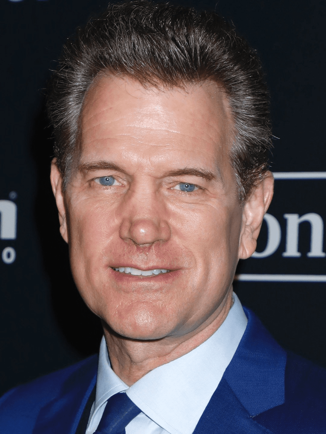 Chris Isaak Bio, Age, Family, Height, Marriage, Salary, Net Worth, Career