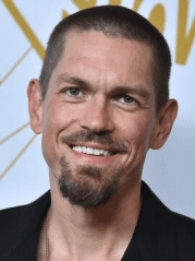 Steve Howey Bio, Age, Family, Height, Marriage, Salary, Net Worth ...